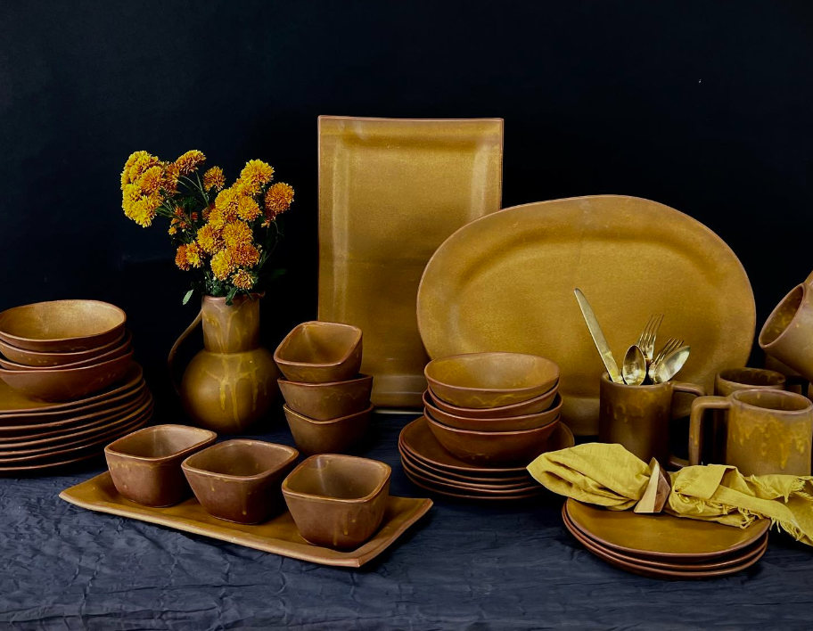 Alex Marshall Studios – Mehlrose Online